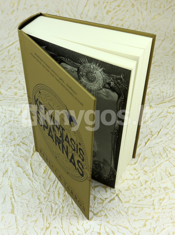 Ketvirtasis sparnas. Pirma knyga + NEMOKAMAS ATVEŽIMAS!